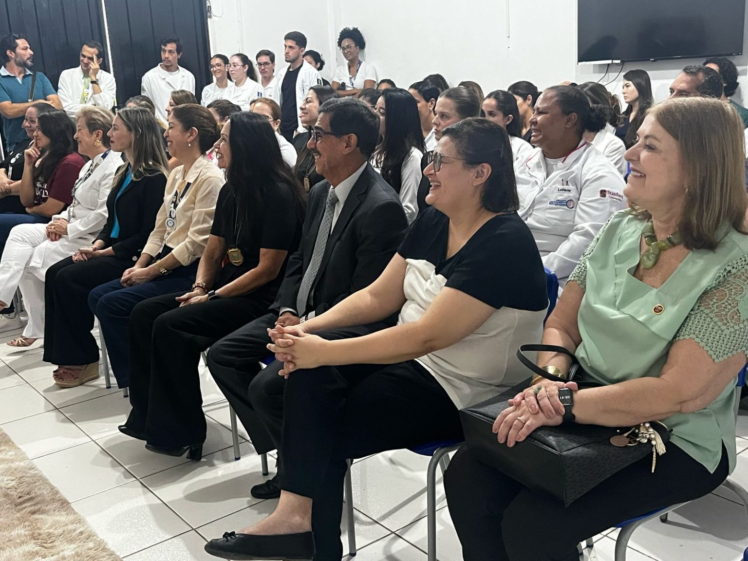 Mutirão de atendimentos leva prevenção e traça perfil epidemiológico de ... Mutirão de atendimentos leva prevenção e traça perfil epidemiológico de ...